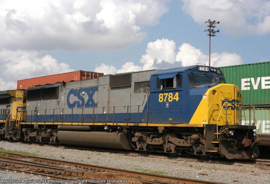 CSXT 8784 SD60M